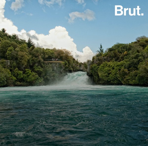Pequeña Pero Poderosa La Catarata Huka 🌊 Brut